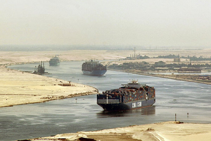 What manmade waterway in Egypt connects the Mediterranean Sea to the ...