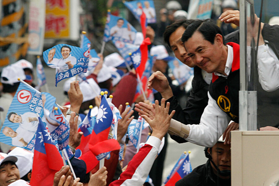Taiwan voters face tight election, but keep typical rowdiness in check ...