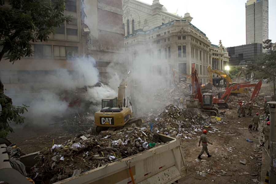 Rio building collapse: where is the oversight? - CSMonitor.com