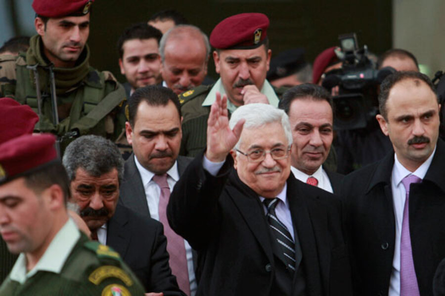 Palestinians open new peace talks with a threat - CSMonitor.com