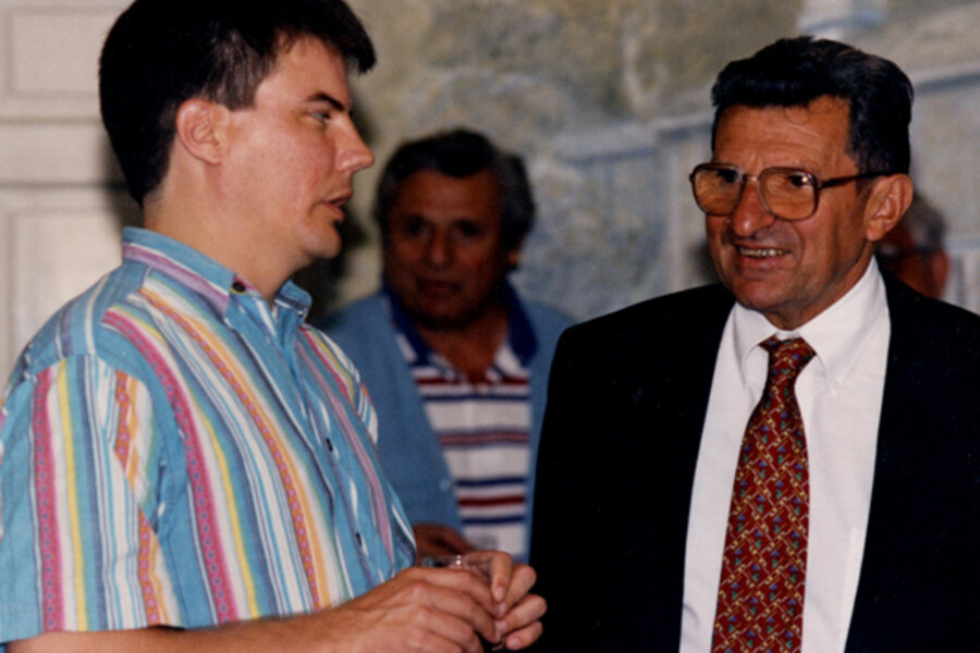 Joe Paterno remembered: 'The coach came by to see us?' - CSMonitor.com