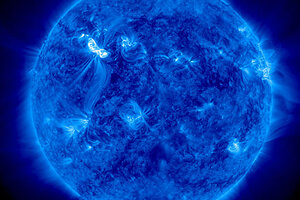 Two Powerful X class Flares Erupt On Sun CSMonitor Two Powerful X class Flares Erupt On Sun CSMonitor
