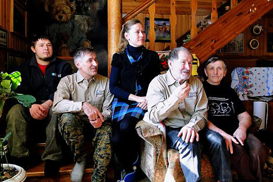 Valentin Pazhetnov, Russia's unconventional 'mama bear' - CSMonitor.com