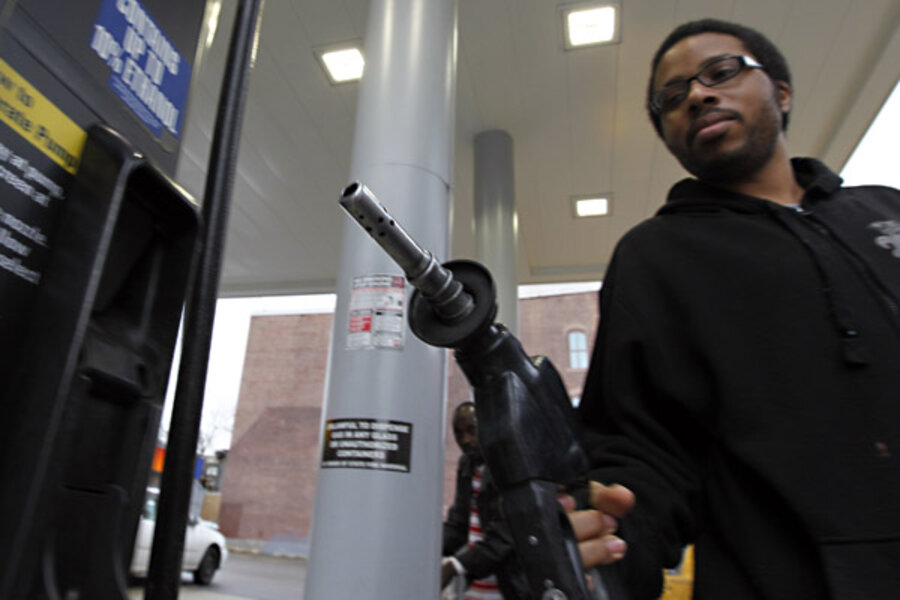 Credit cards: How to save $400 at the pump - CSMonitor.com