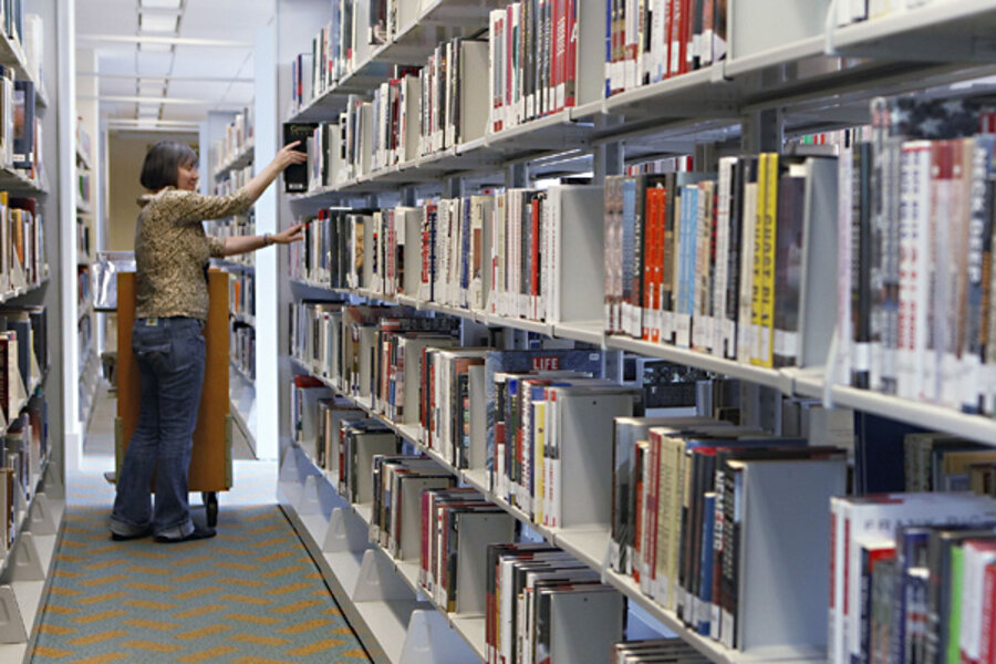 E-book battle: Libraries, publishers square off on pricing - CSMonitor.com