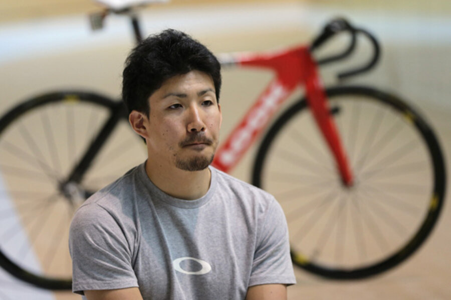 Japanese Olympic cyclist trying to energize evacuees of quake-ravaged ...