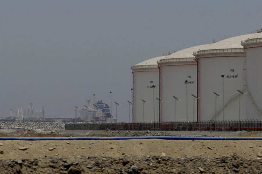 Sorry, Iran: UAE opens pipeline around Strait of Hormuz - CSMonitor.com
