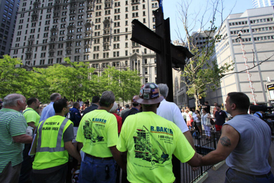 Sept. 11 museum says steel cross, 'historical object,' should stay ...