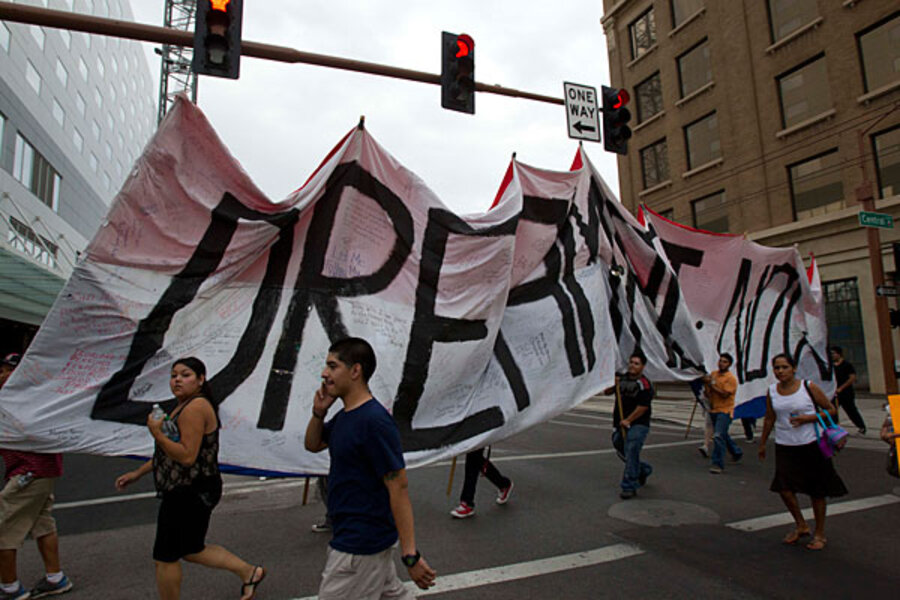 Jan Brewer leads 'constitutional throwdown' against DREAM Act-lite ...