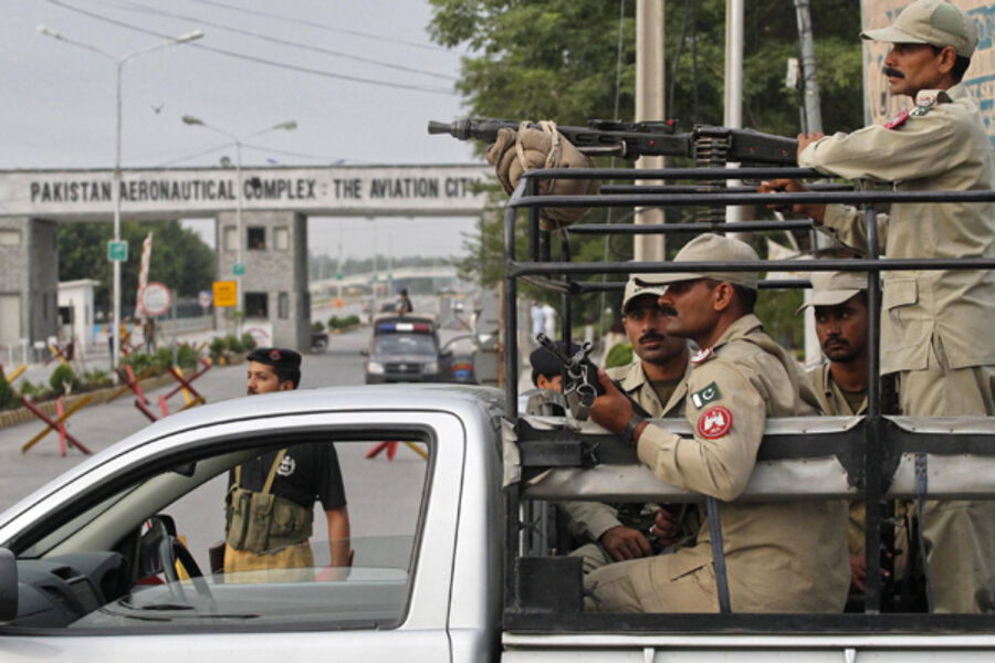 Taliban attacks major Pakistani air base, 10 dead - CSMonitor.com