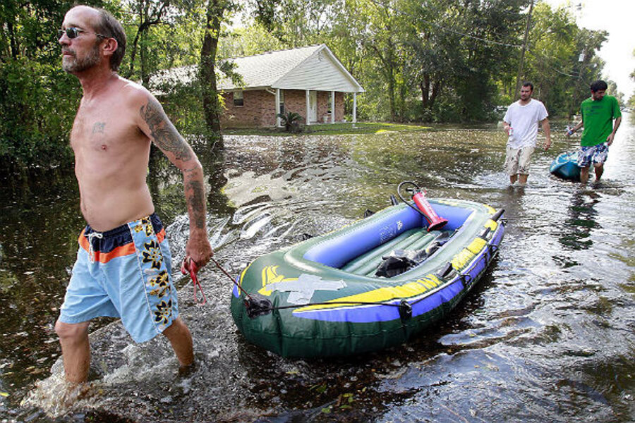 After Isaac, thousands still without power - CSMonitor.com