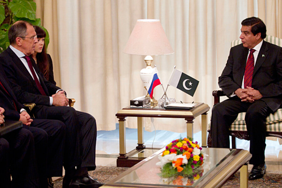 Russia keeps door open to Pakistan after Putin cancels trip - CSMonitor.com
