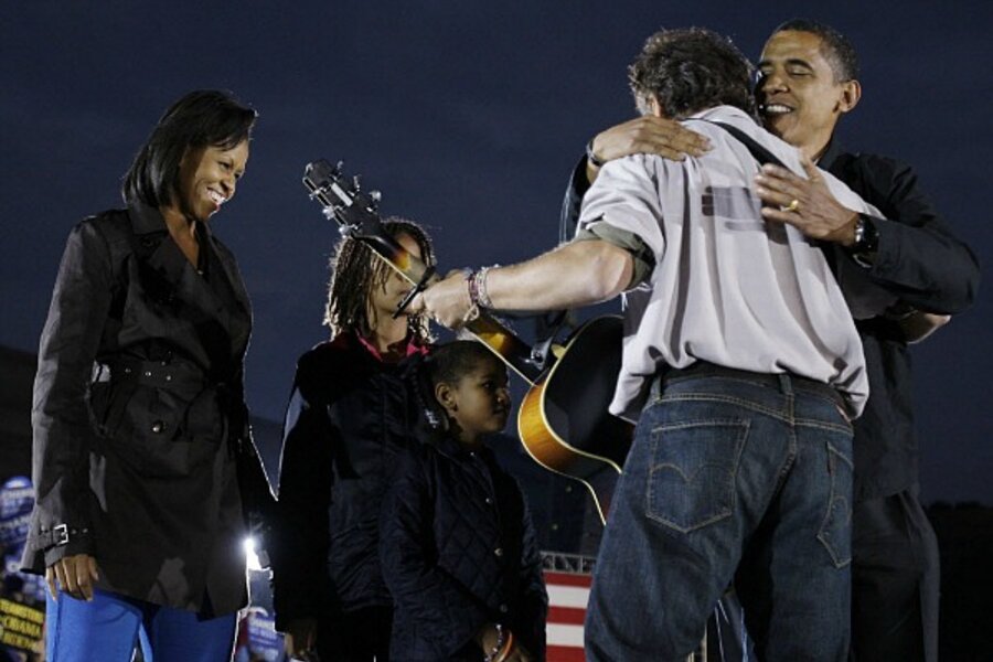 Bruce Springsteen rocks out for Barack Obama - CSMonitor.com