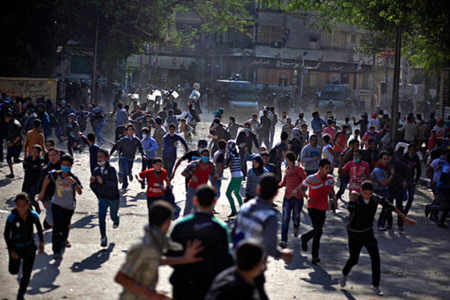 Egypt's political turmoil dimming chances of democratic transition ...