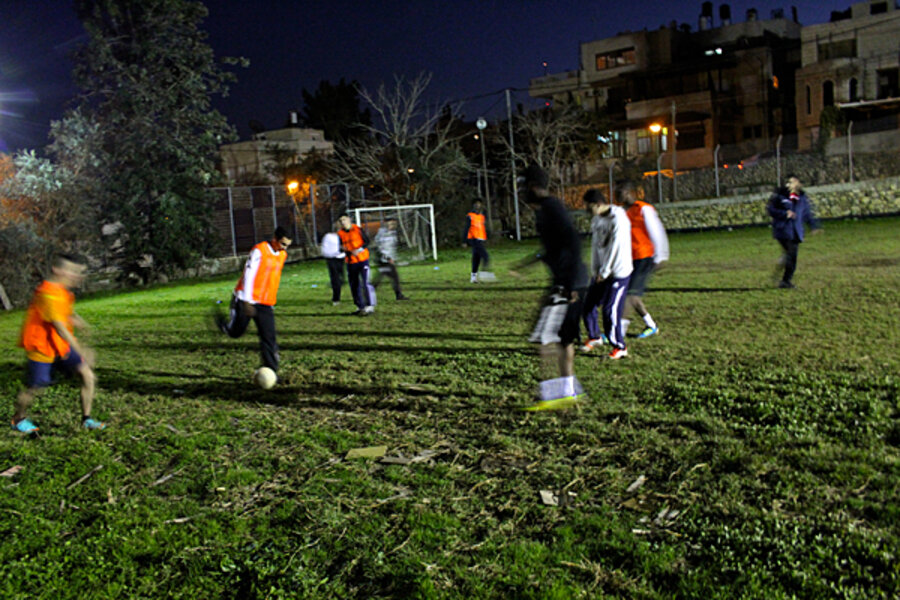 Jerusalem soccer fans reject new Muslim players - CSMonitor.com