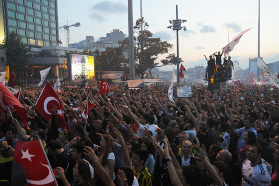 Will Erdogan's referendum bid be enough to quiet Turkey's furious ...