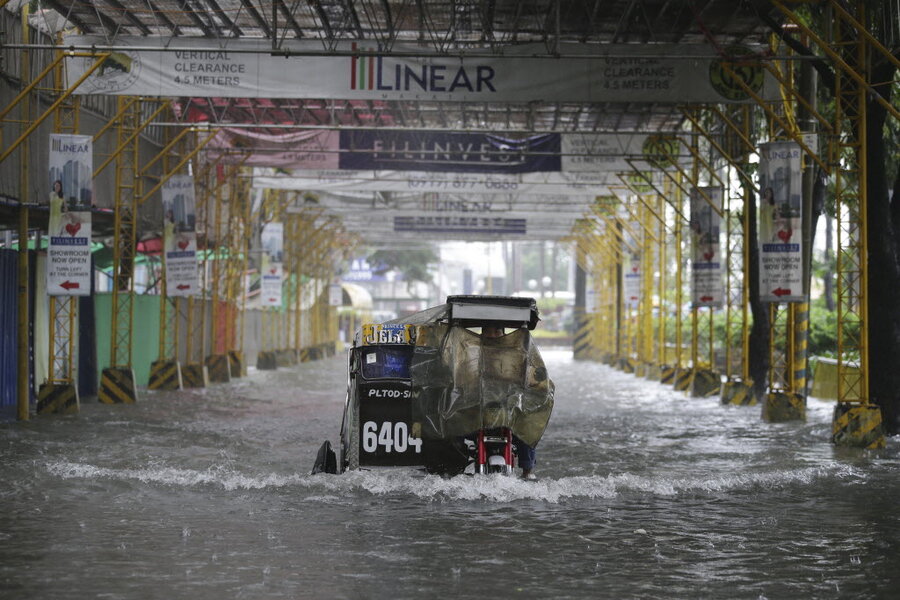 Monsoon rains hits Philippines triggering landslides - CSMonitor.com
