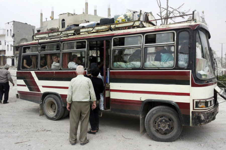 For Syrian bus drivers mayhem, danger, and making a living - CSMonitor.com