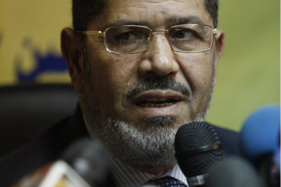 Egypt prosecutes Morsi: a sign of 'war' on Brotherhood? - CSMonitor.com