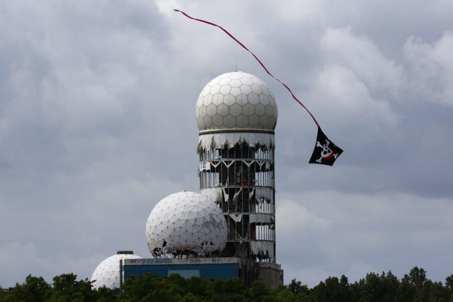 Elite team of NSA hackers said to 'get the ungettable' with Bond-style ...