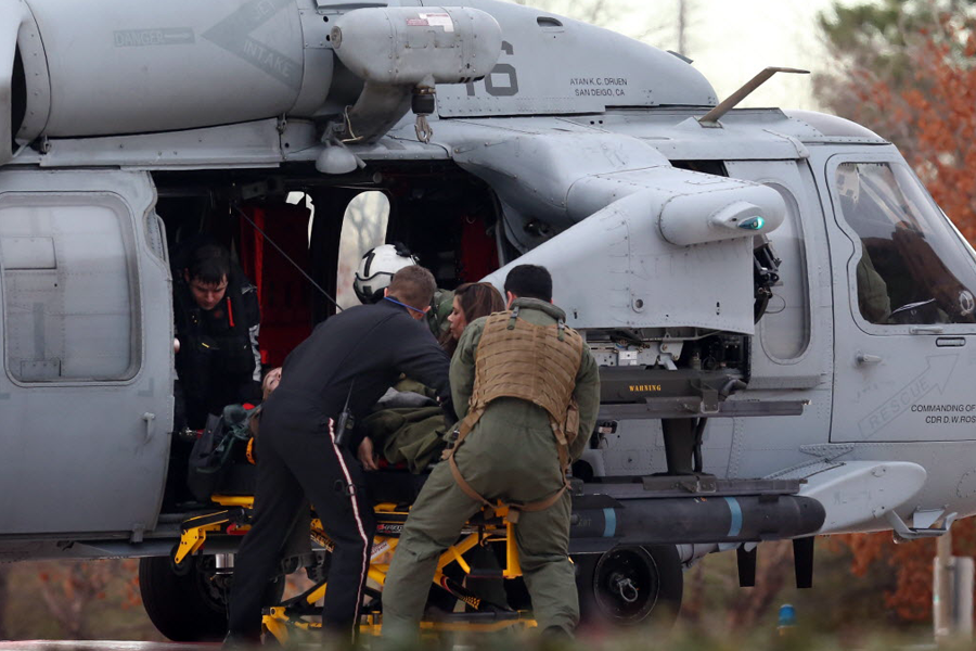 Navy jet crash pilot rescued Weds. off Va. - CSMonitor.com