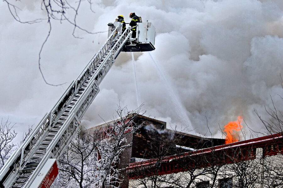 Minneapolis apartment fire: Over a dozen injured, some critically ...