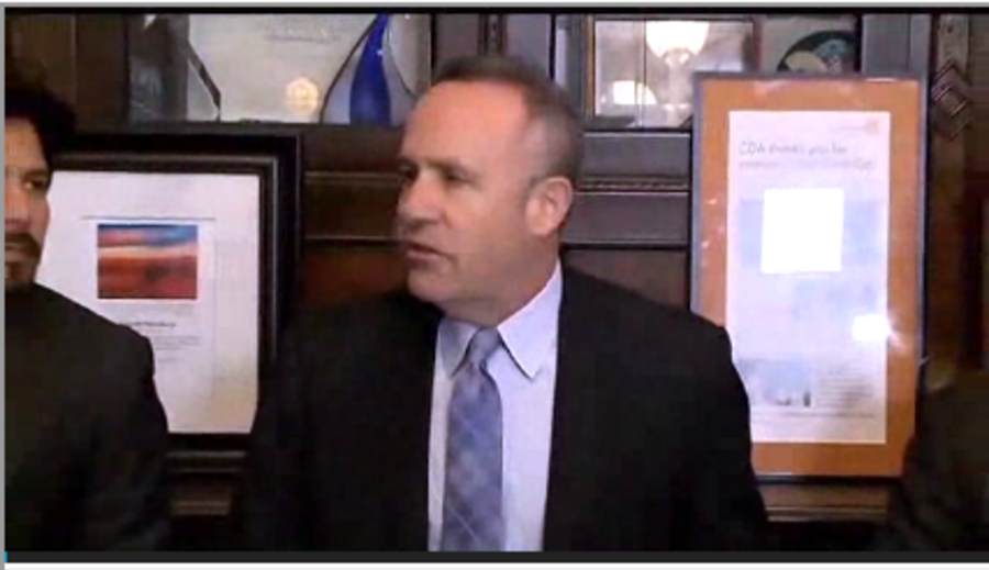 Calif. State Sen. Leland Yee accused of firearms trafficking ...