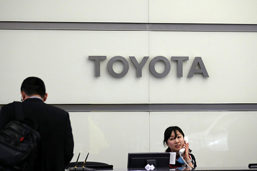 Japanese automakers, government move toward fuel-cell vehicles ...