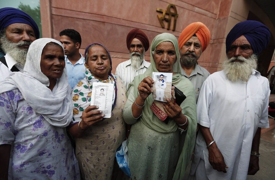 Indian abductions in Iraq pose first crisis for new Modi government ...