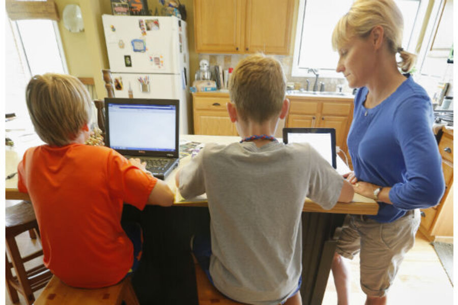 Home-schooling parents stand up against Common Core standards ...