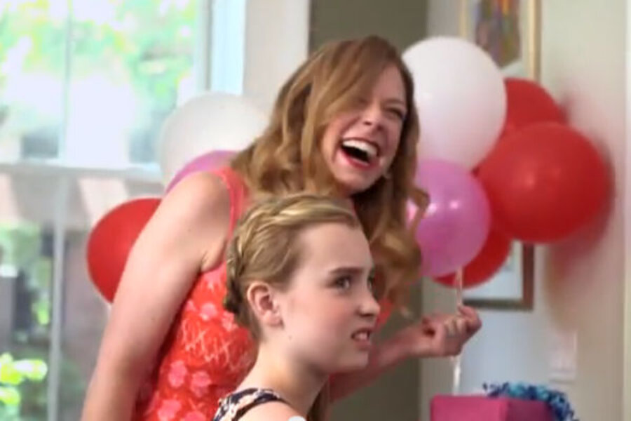 HelloFlo 'First Moon' ad delivers cringes, laughs, and a lesson ...