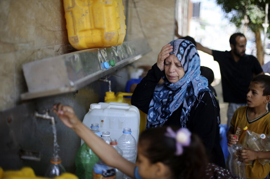 Under fire in Gaza, and not a drop to drink - CSMonitor.com