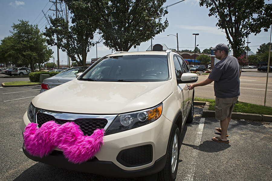 Uber and Lyft move into the carpool lane with UberPool, Lyft Line apps ...