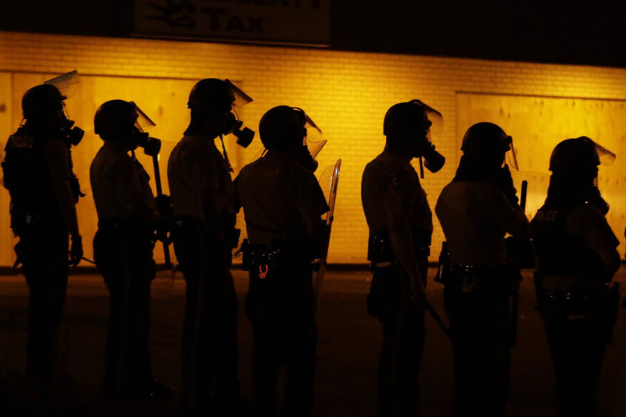 Ferguson fallout: Do the police really need 12,000 bayonets ...