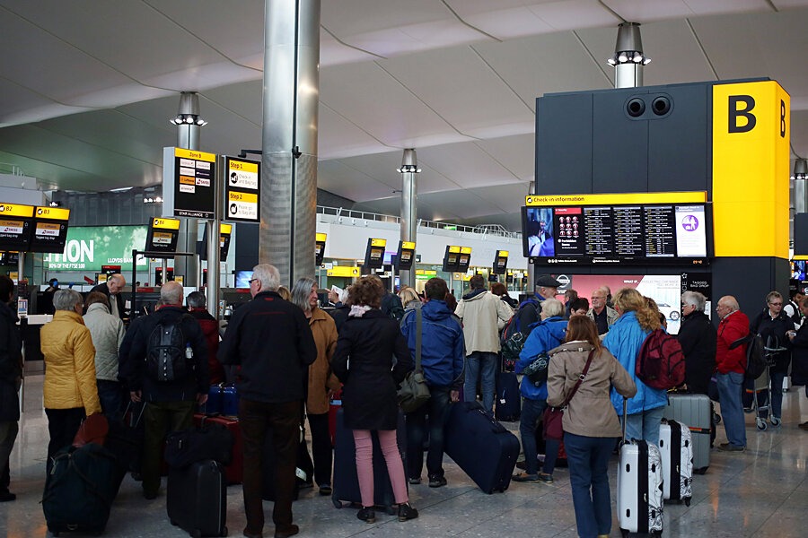 What to do if your flight is delayed this holiday season - CSMonitor.com