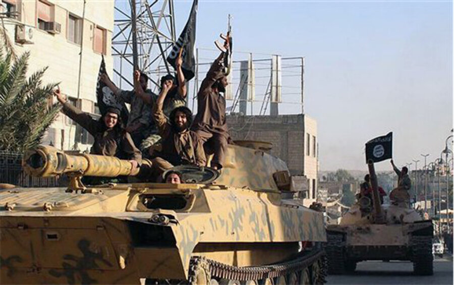 AP sources: IS and Al Qaeda reach accord in Syria - CSMonitor.com