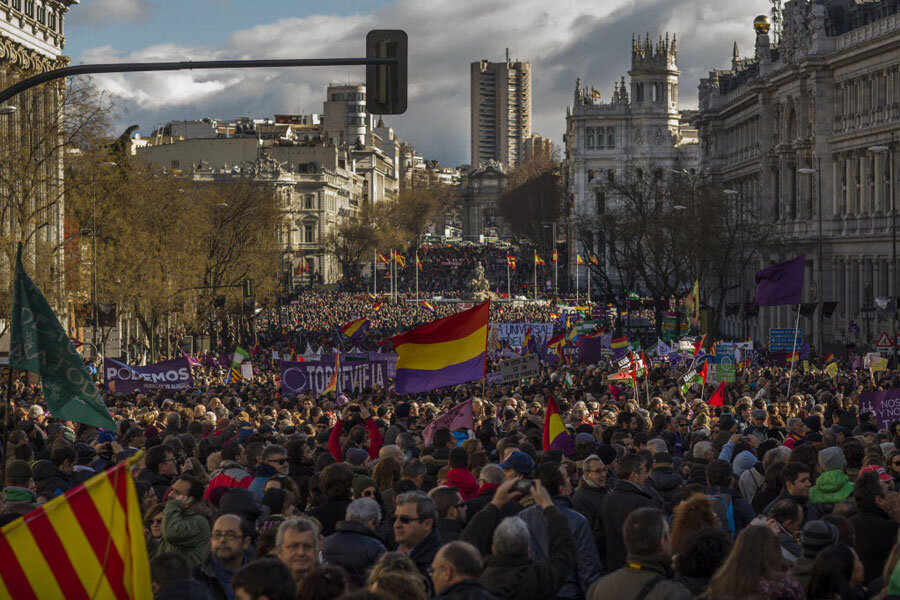 More than 100,000 march in support of left-wing Spanish party ...