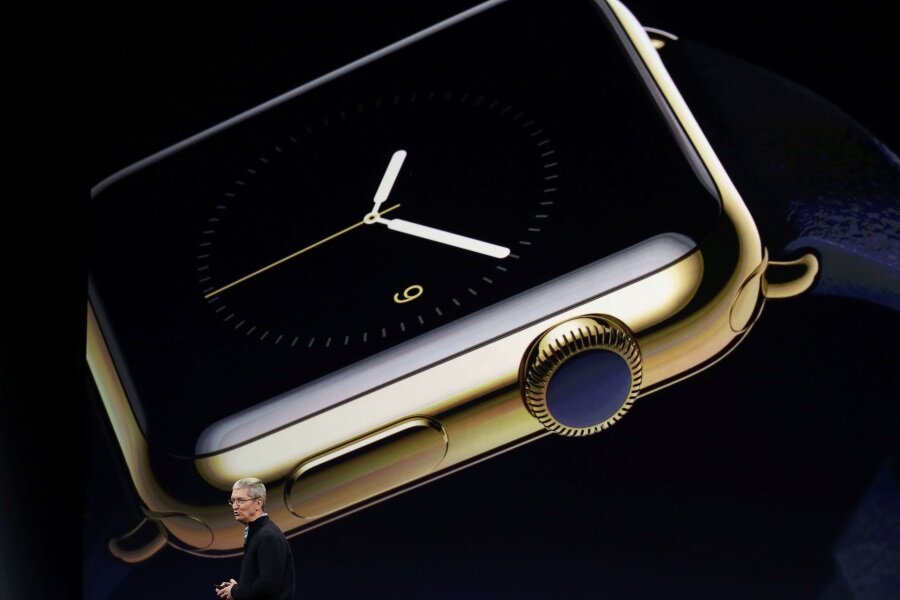 How does the $10,000 Apple Watch compare to other luxury watches ...