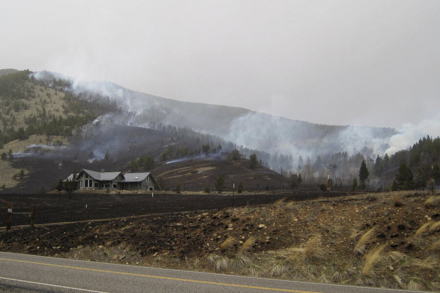 Crews battle Montana wildfire, ski lodge evacuation lifted - CSMonitor.com