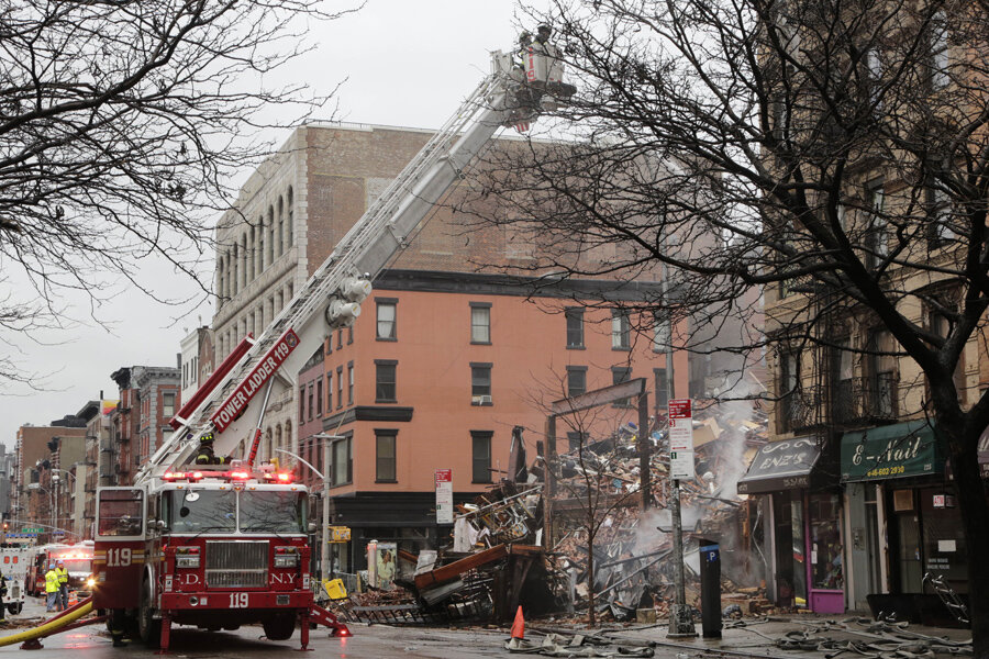 At least two missing after NYC building explosion - CSMonitor.com