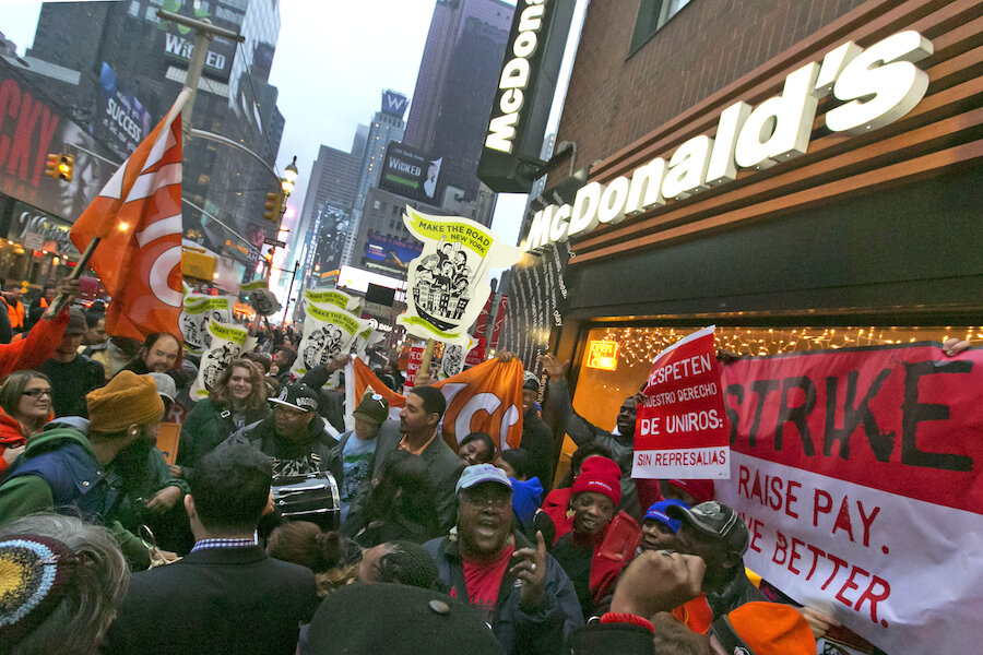 The rise of the working poor and the non-working rich - CSMonitor.com