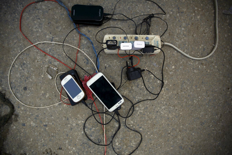 Charging via Wi-Fi could be the future of wireless power - CSMonitor.com