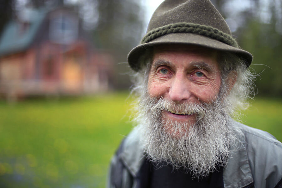 Burt Shavitz of Burt's Bees: 'Enigma,' 'mentor,' 'muse,' says co ...