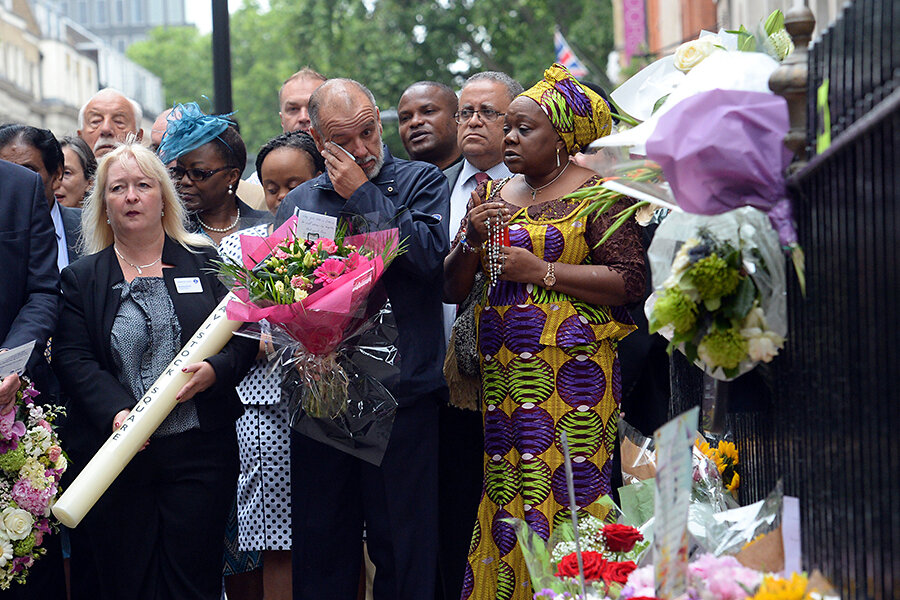 Britain commemorates those lost in 2005 London bombings - CSMonitor.com
