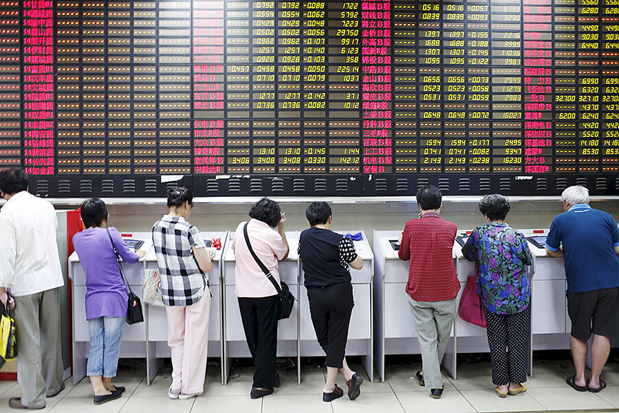 As stocks dive, middle-class Chinese ask, 'Where is the bottom ...