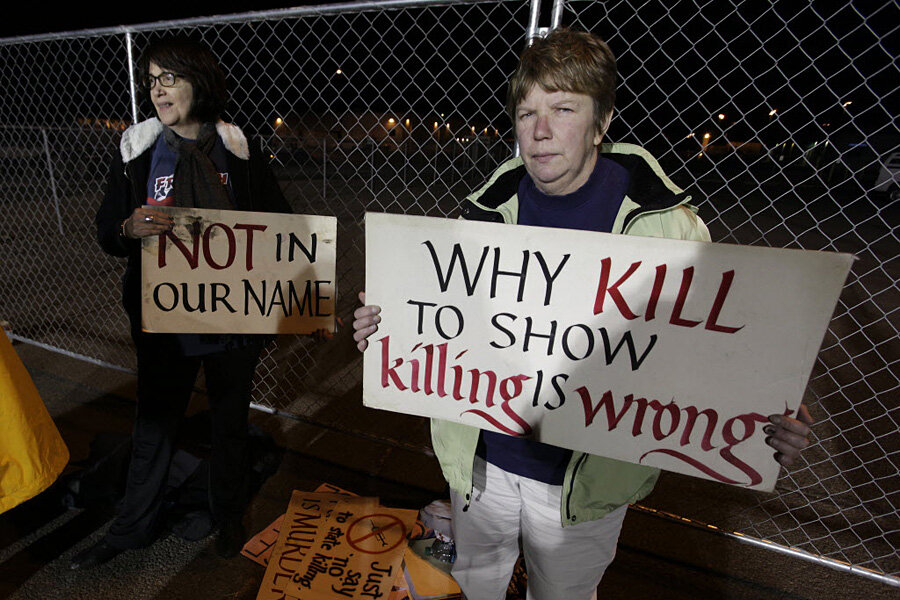 Connecticut high court spares lives of 11 death-row inmates - CSMonitor.com