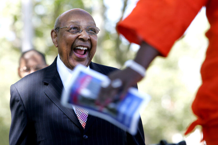 Colleagues remember Louis Stokes as 'shining beacon of integrity ...