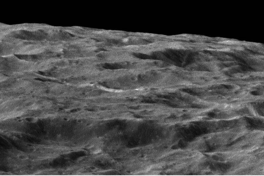Marvelous moon: See Cassini's detailed portraits of Saturn's Dione ...