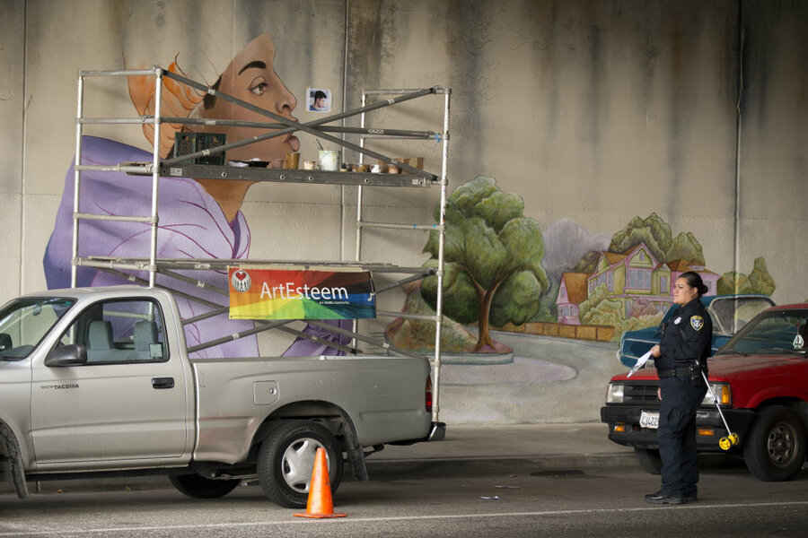Killing of Oakland muralist shows neighborhood struggling with violence ...