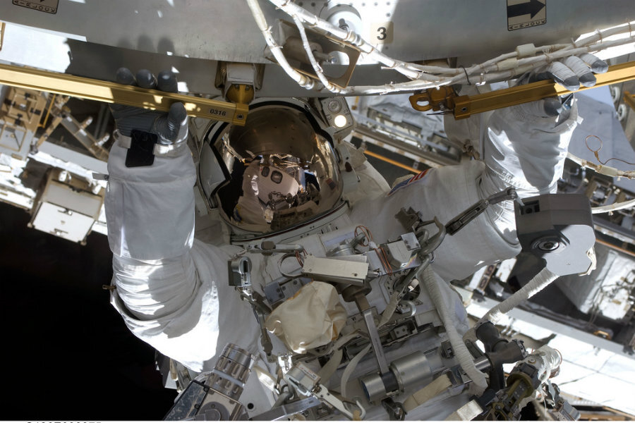In photos: NASA celebrates 15 years of human habitation on ISS ...